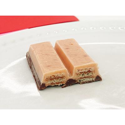 Nestlé Kit Kat Strawberry & Milk Chocolate Combo KitKat 9 Bars ...